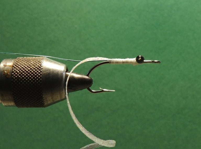 Tying a Sand Eel Fly | Ed Mitchell OutdoorsEd Mitchell Outdoors