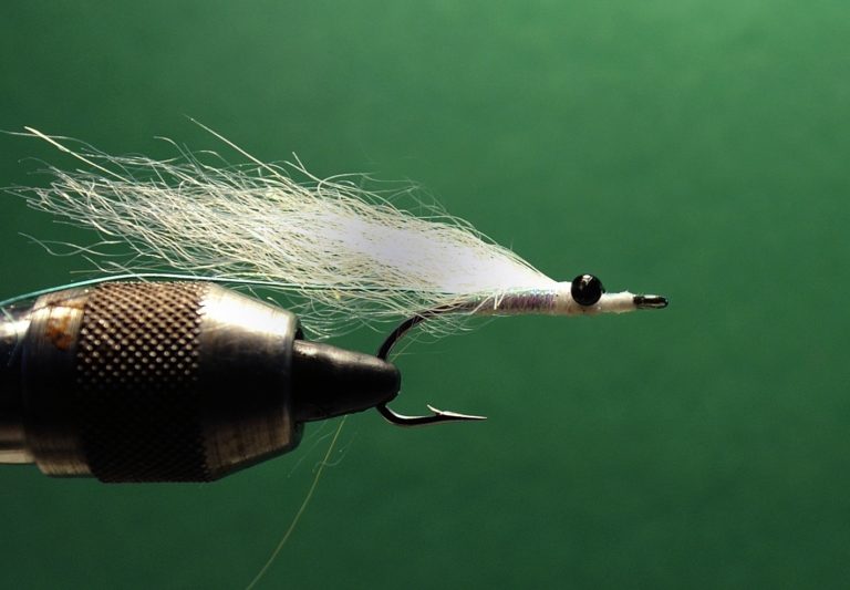 Tying a Sand Eel Fly | Ed Mitchell OutdoorsEd Mitchell Outdoors
